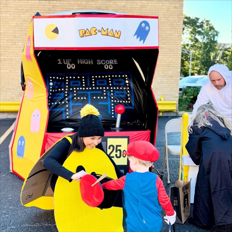 2025 Boo Bash Photos – St. Elizabeth of The Trinity